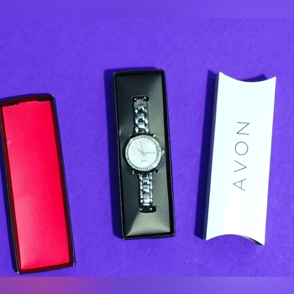 Avon | Accessories | Avon Montre Nacre Chatoyant Mother Of Pearl Watch ...